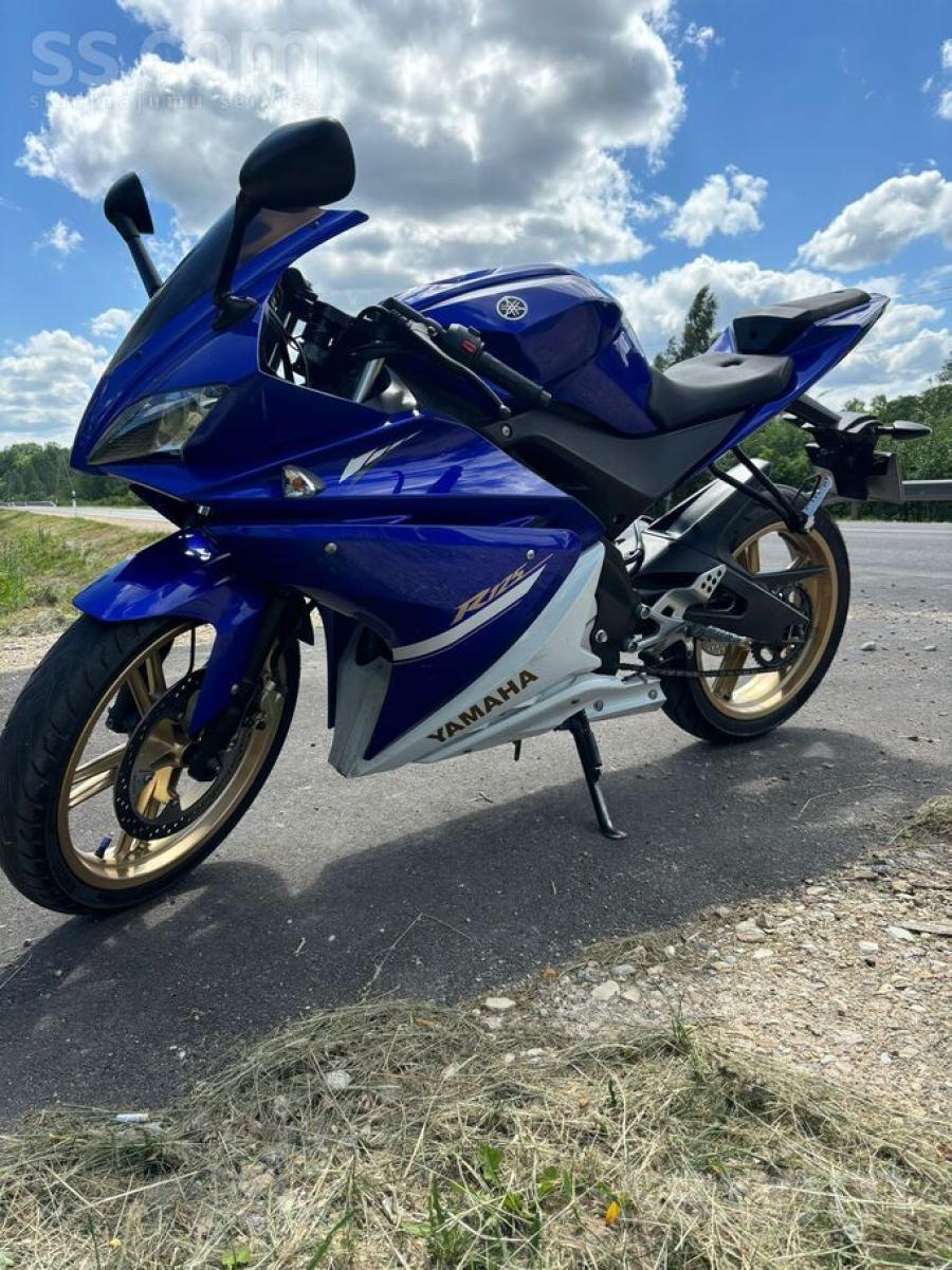 Yamaha YZF R125 2015 Aizkraukle, ar dzinēja tilpumu 0.13 L un nobraukumu 0 tūkst. km par 2300 €, foto 4 vietnē AUTOMOTO.COM.LV
