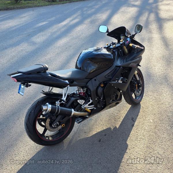 Черный Ямаха YZF R6 2006 в Таллин, объемом двигателя 0.60 л и пробегом 28 тыс. км за 3999 €, фото 3 на AUTOMOTO.COM.LV