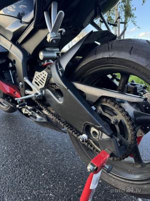 Черный Ямаха YZF R6 2007 в Таллин, объемом двигателя 0.60 л и пробегом 33 тыс. км за 6800 €, фото 7 на AUTOMOTO.COM.LV