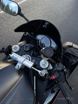 Черный Ямаха YZF R6 2007 в Таллин, объемом двигателя 0.60 л и пробегом 33 тыс. км за 6800 €, фото 9 на AUTOMOTO.COM.LV