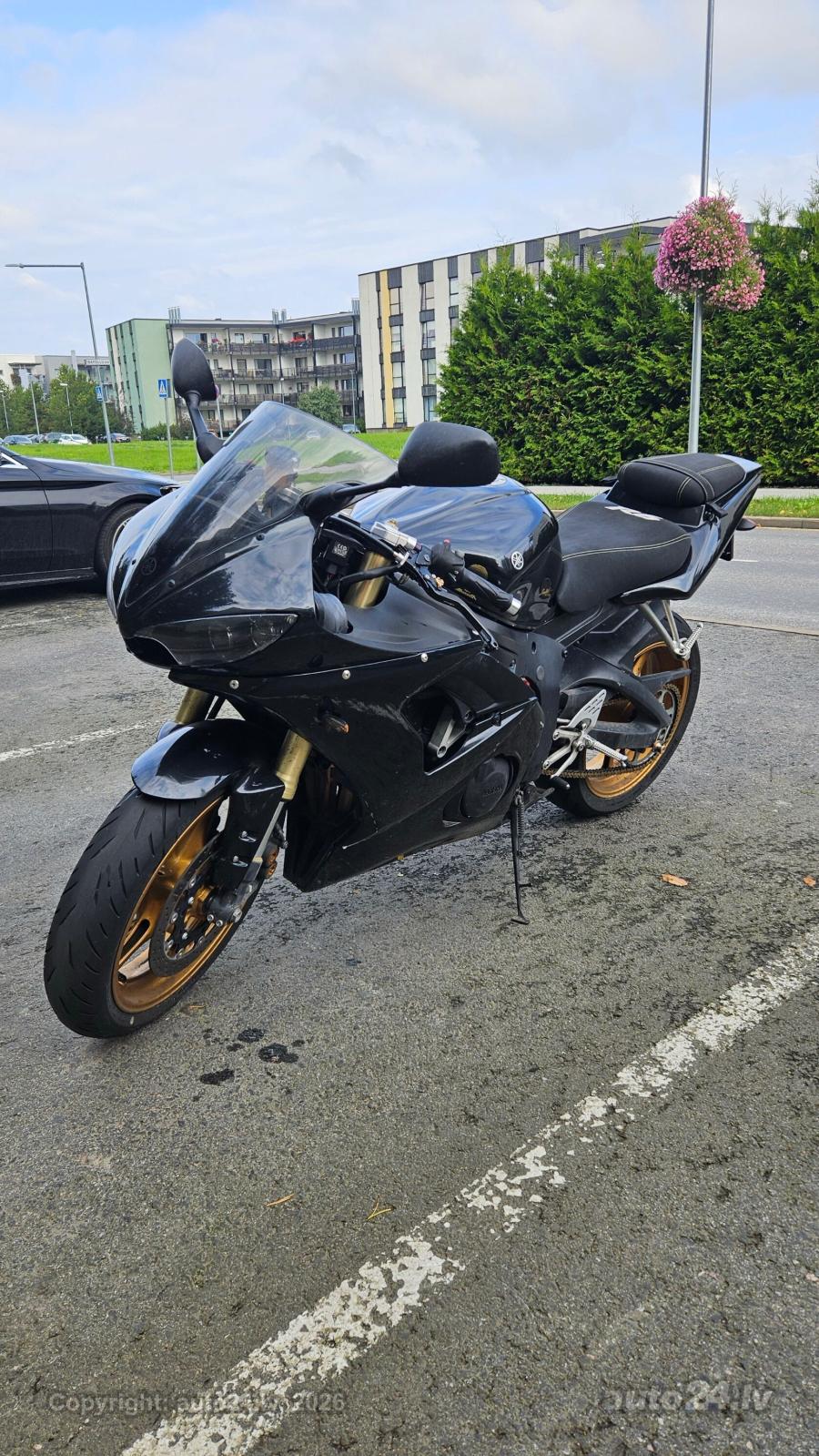 Черный Ямаха YZF R6 2007 в Таллин, объемом двигателя 0.60 л и пробегом 57 тыс. км за 4800 €, фото 3 на AUTOMOTO.COM.LV