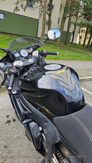 Черный Ямаха YZF R6 2007 в Таллин, объемом двигателя 0.60 л и пробегом 57 тыс. км за 4800 €, фото 8 на AUTOMOTO.COM.LV