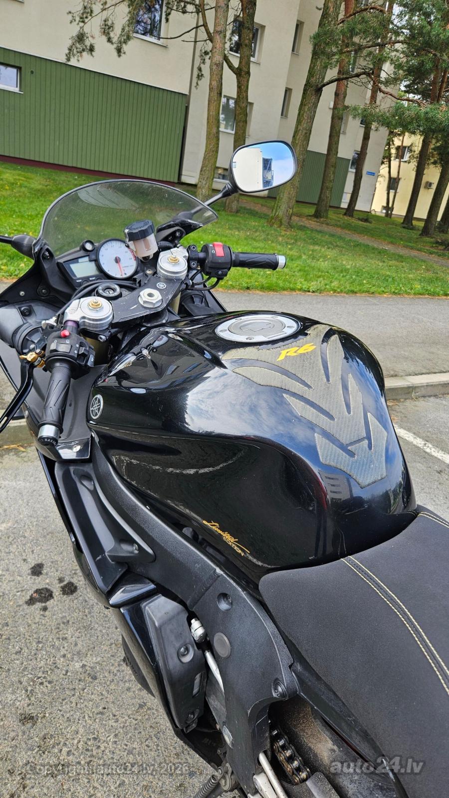 Черный Ямаха YZF R6 2007 в Таллин, объемом двигателя 0.60 л и пробегом 57 тыс. км за 4800 €, фото 8 на AUTOMOTO.COM.LV