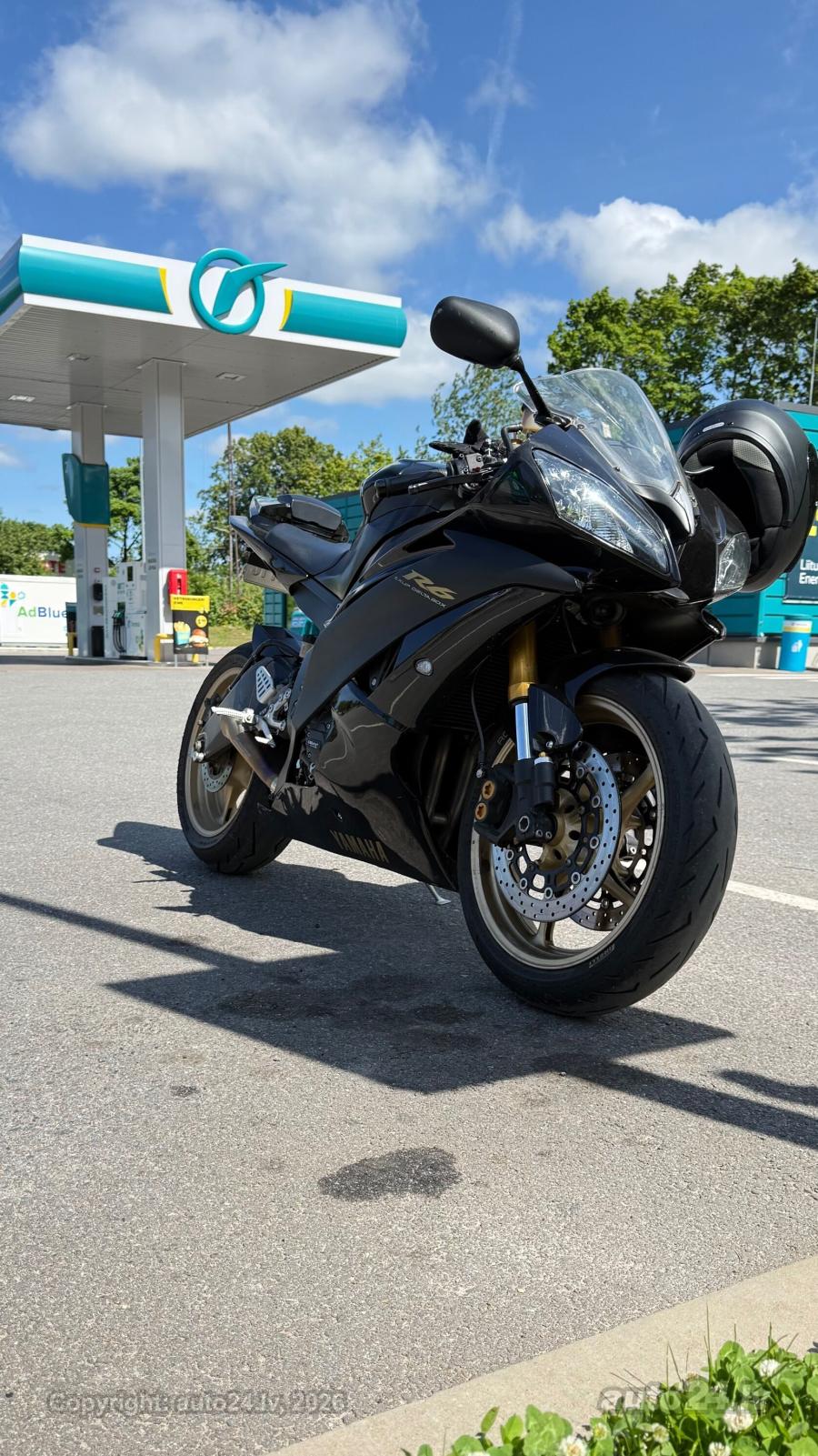 Black Yamaha YZF R6 2009 in Narva, with an engine capacity of 0.60 L and mileage of 36 thousand km for 5400 €, photo 1 on AUTOMOTO.COM.LV