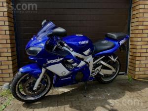 Yamaha YZF R6 2000 Tukums, ar dzinēja tilpumu 0.60 L un nobraukumu 0 tūkst. km par 3000 €, foto 4 vietnē AUTOMOTO.COM.LV