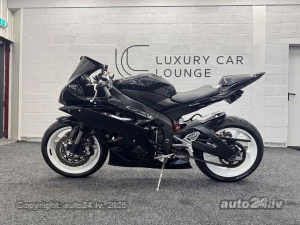 Yamaha YZF R6 2007 in Tallinn, with an engine capacity of 0.60 L and mileage of 38 thousand km for 5200 €, photo 4 on AUTOMOTO.COM.LV
