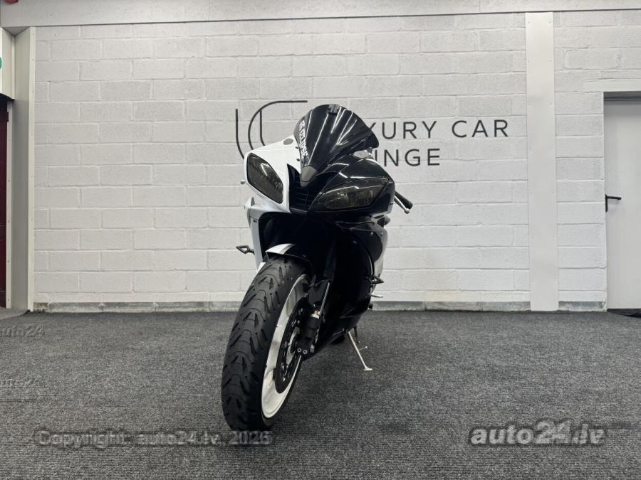 Yamaha YZF R6 2007 Tallina, ar dzinēja tilpumu 0.60 L un nobraukumu 38 tūkst. km par 5200 €, foto 6 vietnē AUTOMOTO.COM.LV