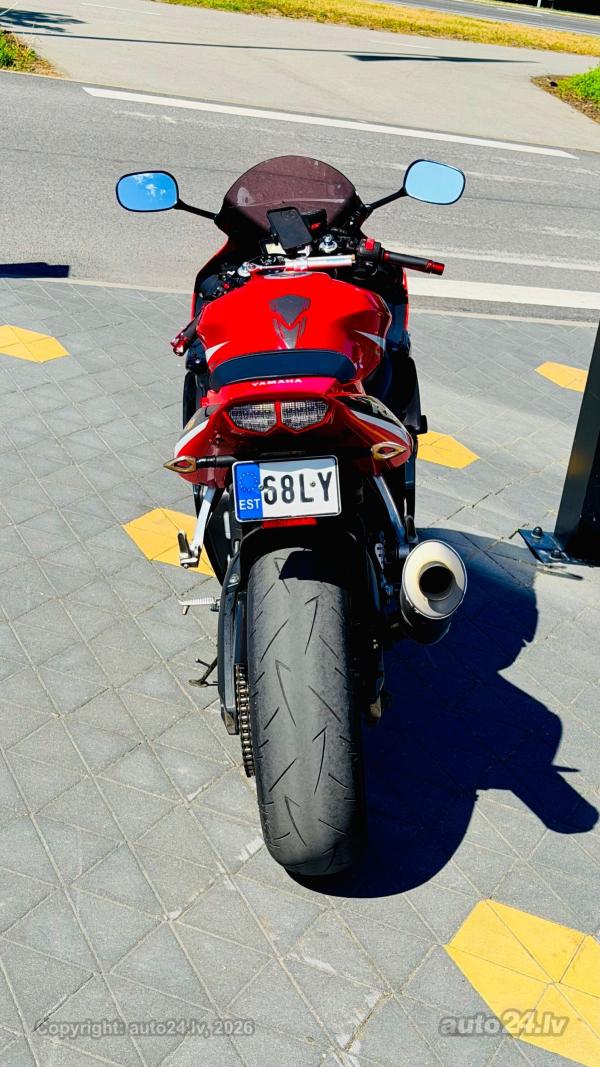 Red Yamaha YZF R6 2004 in Tallinn, with an engine capacity of 0.60 L and mileage of 58 thousand km for 3200 €, photo 3 on AUTOMOTO.COM.LV