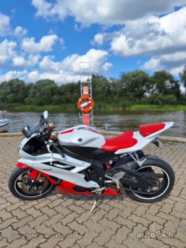 Yamaha YZF R6 2006 Tallina vietnē Sarkans Yamaha YZF R6 2006 Tallina, ar dzinēja tilpumu 0.60 L un nobraukumu 44 tūkst. km par 5700 €, foto 3 vietnē AUTOMOTO.COM.LV