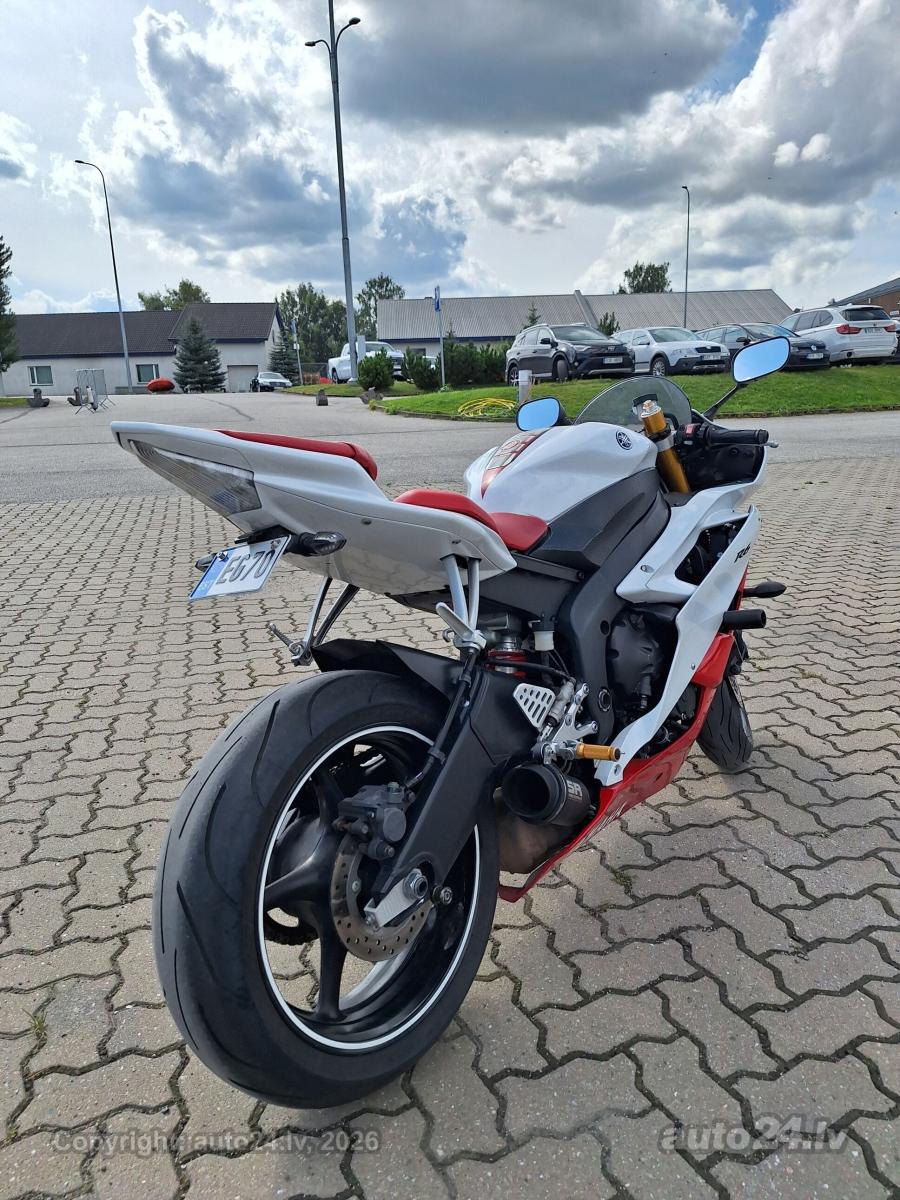 Sarkans Yamaha YZF R6 2006 Tallina, ar dzinēja tilpumu 0.60 L un nobraukumu 44 tūkst. km par 5700 €, foto 6 vietnē AUTOMOTO.COM.LV