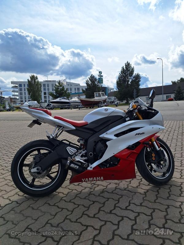 Yamaha YZF R6 2006 Tallina vietnē Sarkans Yamaha YZF R6 2006 Tallina, ar dzinēja tilpumu 0.60 L un nobraukumu 44 tūkst. km par 5700 €, foto 7 vietnē AUTOMOTO.COM.LV