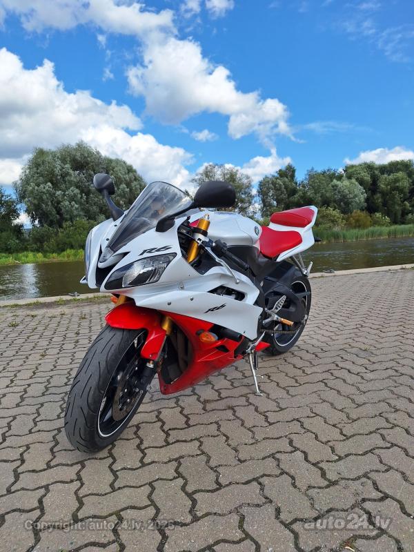 Yamaha YZF R6 2006 Tallina vietnē Sarkans Yamaha YZF R6 2006 Tallina, ar dzinēja tilpumu 0.60 L un nobraukumu 44 tūkst. km par 5700 €, foto 9 vietnē AUTOMOTO.COM.LV