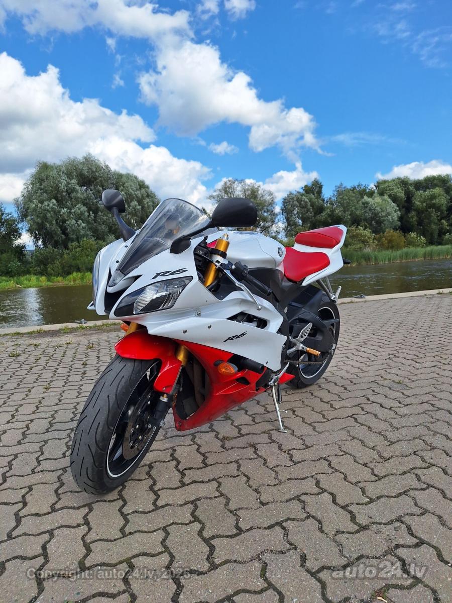 Sarkans Yamaha YZF R6 2006 Tallina, ar dzinēja tilpumu 0.60 L un nobraukumu 44 tūkst. km par 5700 €, foto 9 vietnē AUTOMOTO.COM.LV