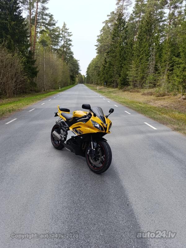 Yellow Yamaha YZF R6 2008 in Parnu, with an engine capacity of 0.60 L and mileage of 52 thousand km for 4000 €, photo 1 on AUTOMOTO.COM.LV