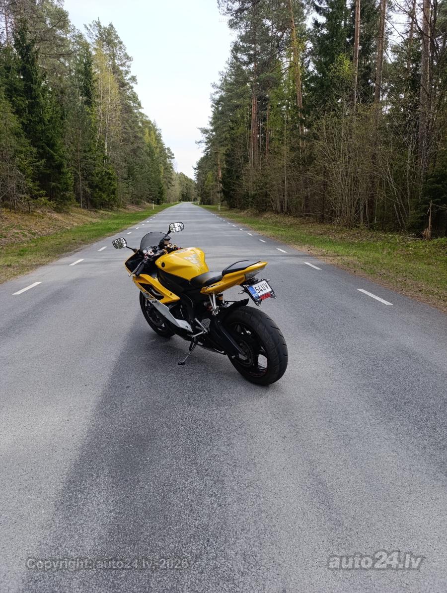 Yellow Yamaha YZF R6 2008 in Parnu, with an engine capacity of 0.60 L and mileage of 52 thousand km for 4000 €, photo 3 on AUTOMOTO.COM.LV