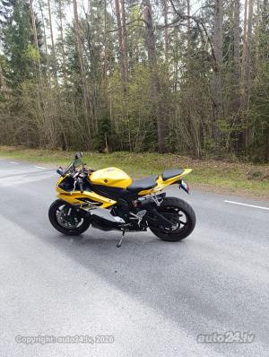 Yellow Yamaha YZF R6 2008 in Parnu, with an engine capacity of 0.60 L and mileage of 52 thousand km for 4000 €, photo 4 on AUTOMOTO.COM.LV
