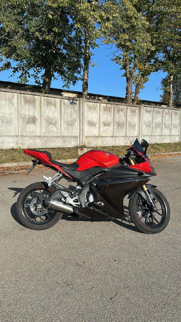 Sarkans Yamaha YZF 2016 Plungė, ar dzinēja tilpumu 0.13 L un nobraukumu 45 tūkst. km par 2400 €, foto 2 vietnē AUTOMOTO.COM.LV