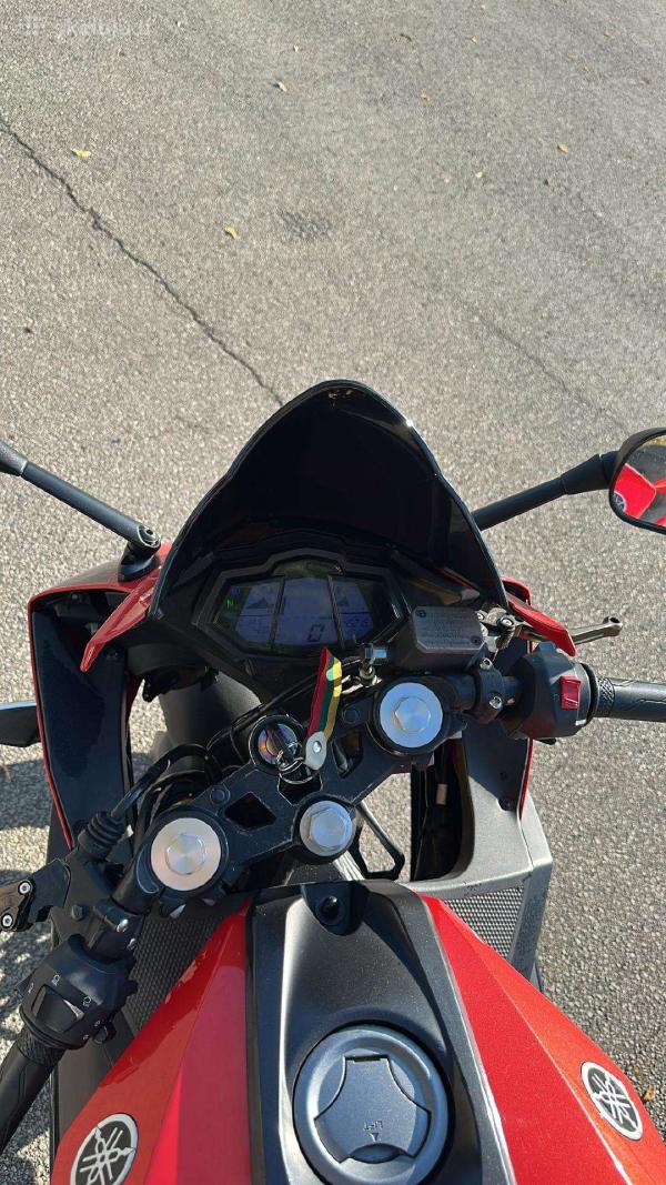 Sarkans Yamaha YZF 2016 Plungė, ar dzinēja tilpumu 0.13 L un nobraukumu 45 tūkst. km par 2400 €, foto 3 vietnē AUTOMOTO.COM.LV