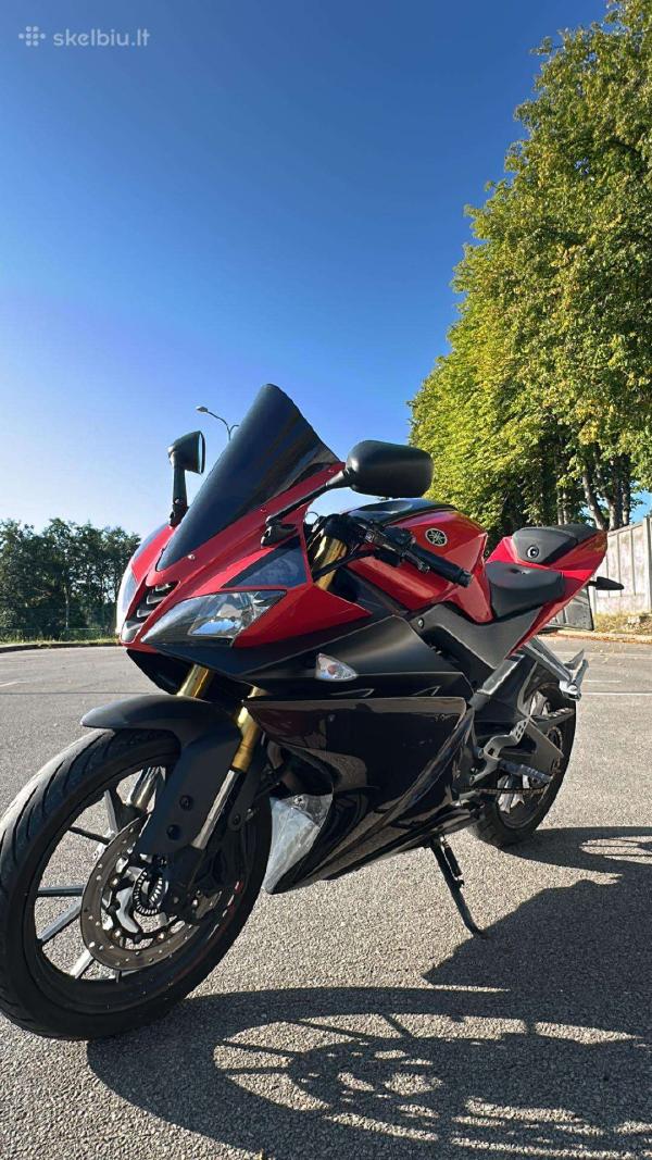 Sarkans Yamaha YZF 2016 Plungė, ar dzinēja tilpumu 0.13 L un nobraukumu 45 tūkst. km par 2400 €, foto 6 vietnē AUTOMOTO.COM.LV