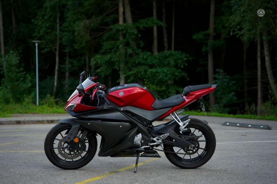 Red Yamaha YZF 2018 in Klaipeda, with an engine capacity of 0.13 L and mileage of 31 thousand km for 2650 €, photo 5 on AUTOMOTO.COM.LV