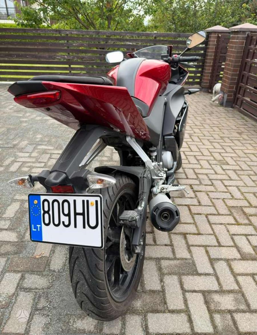 Red Yamaha YZF 2019 in Vilnius, with an engine capacity of 0.12 L and mileage of 7 thousand km for 3000 €, photo 10 on AUTOMOTO.COM.LV
