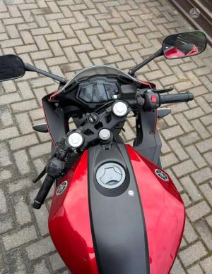 Red Yamaha YZF 2019 in Vilnius, with an engine capacity of 0.12 L and mileage of 7 thousand km for 3000 €, photo 16 on AUTOMOTO.COM.LV