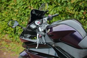Violet Yamaha YZF 2010 in Vilnius, with an engine capacity of 0.13 L and mileage of 41 thousand km for 1700 €, photo 6 on AUTOMOTO.COM.LV