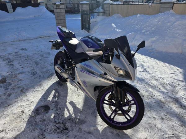 Violets Yamaha YZF 2011 Kauņa, ar dzinēja tilpumu 0.13 L un nobraukumu 35 tūkst. km par 1800 €, foto 1 vietnē AUTOMOTO.COM.LV