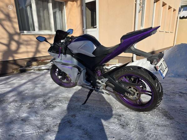 Violets Yamaha YZF 2011 Kauņa, ar dzinēja tilpumu 0.13 L un nobraukumu 35 tūkst. km par 1800 €, foto 4 vietnē AUTOMOTO.COM.LV