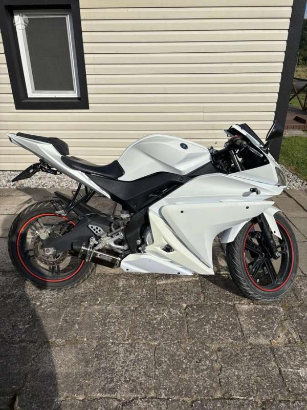 White Yamaha YZF 2008 in Kelme, with an engine capacity of 0.13 L and mileage of 50 thousand km for 1700 €, photo 6 on AUTOMOTO.COM.LV