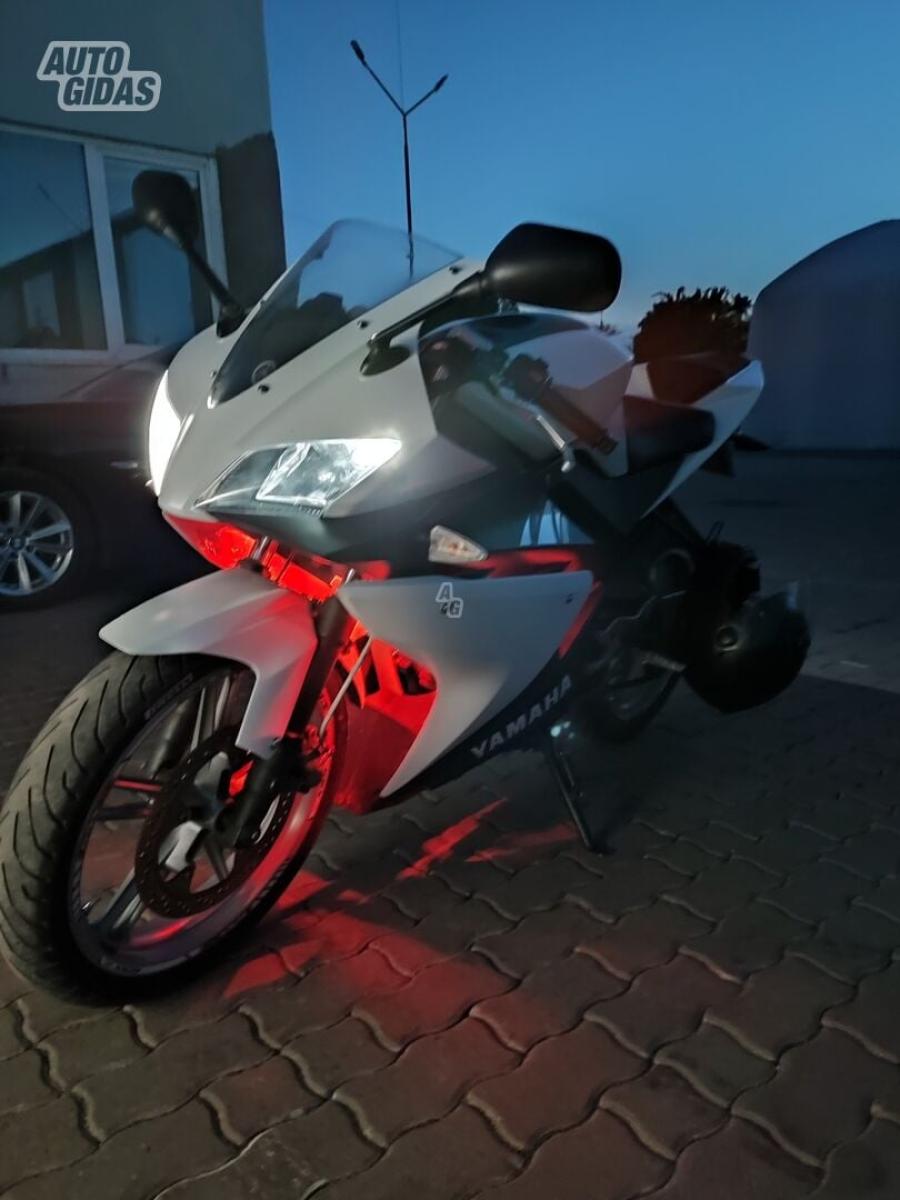 White Yamaha YZF 2009 in Kaunas, with an engine capacity of 0.13 L and mileage of 0 thousand km for 1850 €, photo 1 on AUTOMOTO.COM.LV