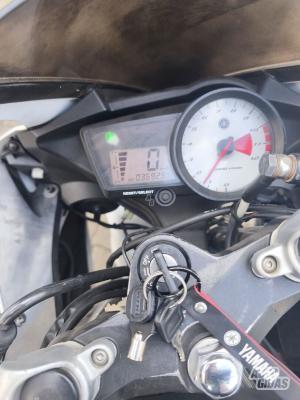 White Yamaha YZF 2009 in Kaunas, with an engine capacity of 0.13 L and mileage of 0 thousand km for 1850 €, photo 12 on AUTOMOTO.COM.LV