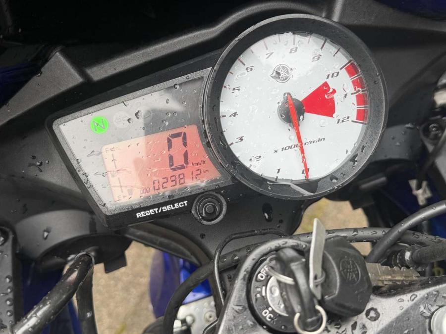 Balts Yamaha YZF 2009 Mažeikiai, ar dzinēja tilpumu 0.13 L un nobraukumu 30 tūkst. km par 1750 €, foto 8 vietnē AUTOMOTO.COM.LV