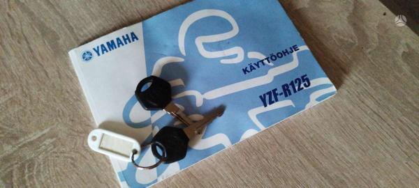 Белый Ямаха YZF 2010 в Кельме, объемом двигателя 0.13 л и пробегом 22 тыс. км за 2300 €, фото 8 на AUTOMOTO.COM.LV