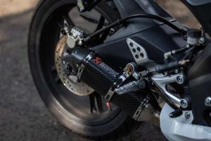 Balts Yamaha YZF 2011 Kauņa, ar dzinēja tilpumu 0.13 L un nobraukumu 43 tūkst. km par 2000 €, foto 4 vietnē AUTOMOTO.COM.LV