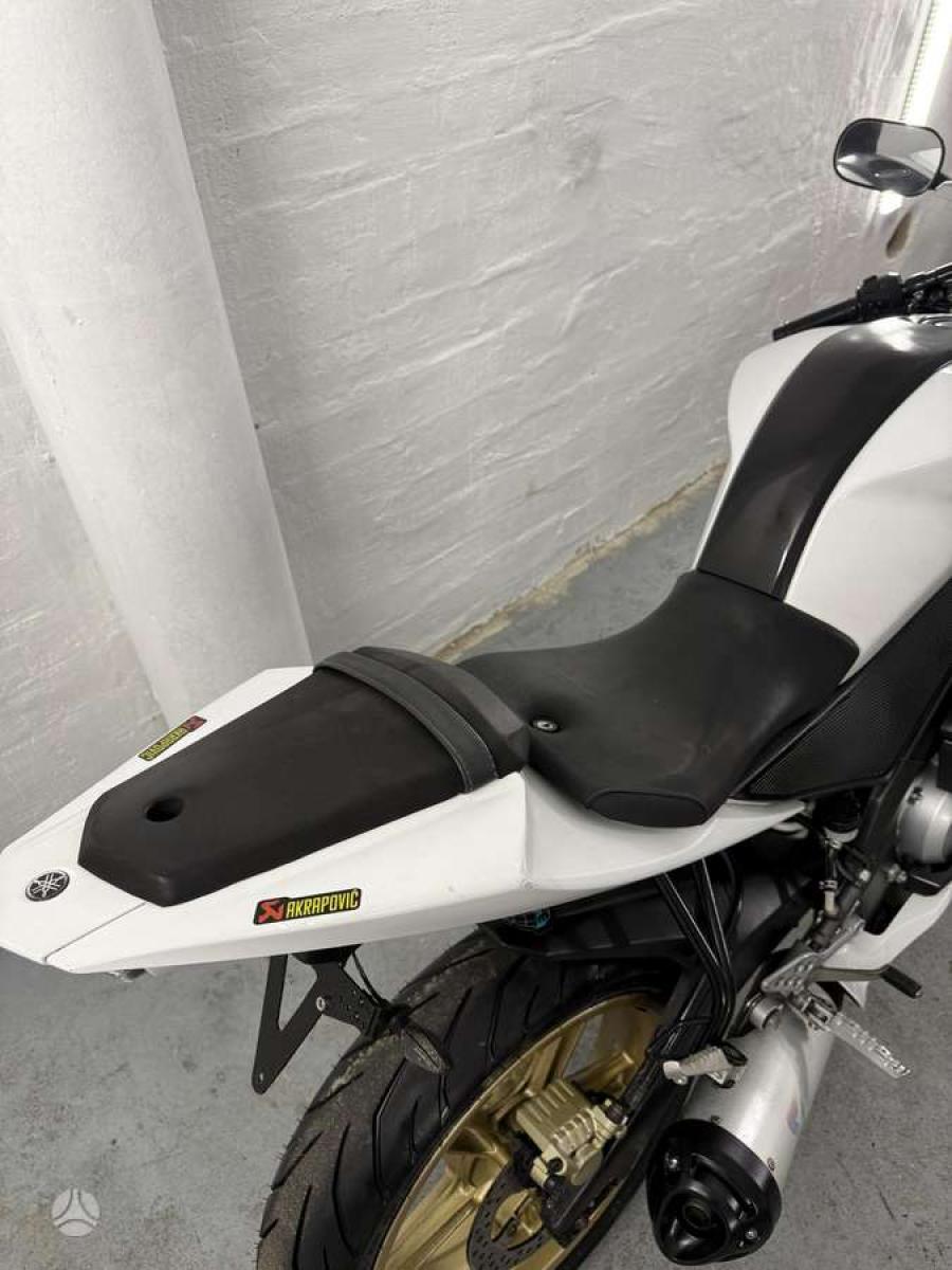 White Yamaha YZF 2013 in Marijampole, with an engine capacity of 0.13 L and mileage of 21 thousand km for 1890 €, photo 14 on AUTOMOTO.COM.LV