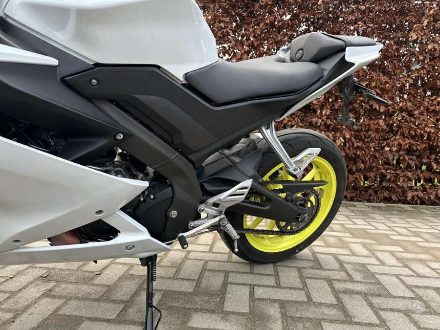 Balts Yamaha YZF 2019 Šauļi, ar dzinēja tilpumu 0.13 L un nobraukumu 13 tūkst. km par 3550 €, foto 16 vietnē AUTOMOTO.COM.LV