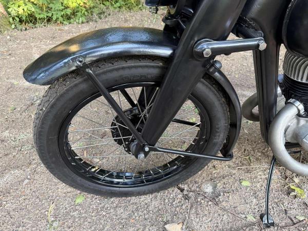 ИЖ 350 1948 в Паланга, объемом двигателя 0.35 л и пробегом 20 тыс. км за 7000 €, фото 10 на AUTOMOTO.COM.LV