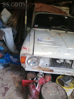 Yellow YZh 412 IE 1988 in Tukums, with an engine capacity of 1.50 L and mileage of 5 thousand km for 2500 €, photo  on AUTOMOTO.COM.LV