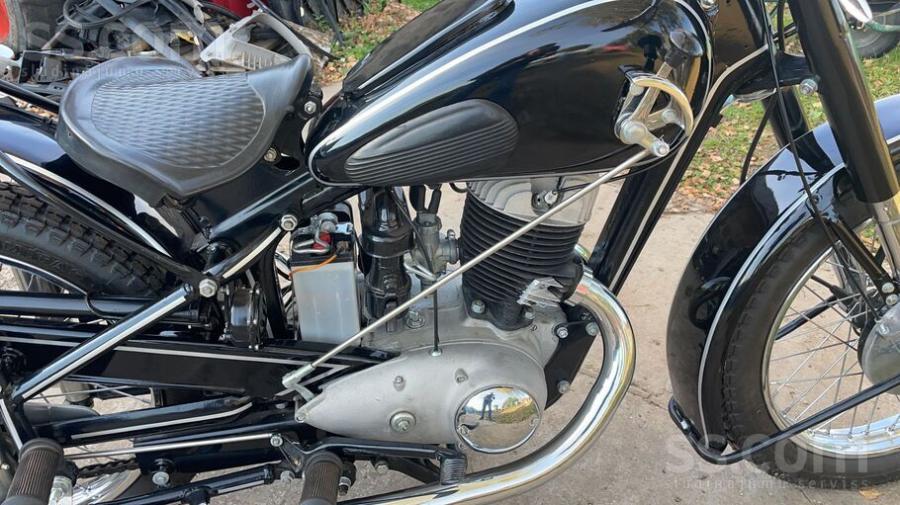 Izh 49 1952 Valmiera, ar dzinēja tilpumu 0.35 L un nobraukumu 0 tūkst. km par 4950 €, foto 5 vietnē AUTOMOTO.COM.LV