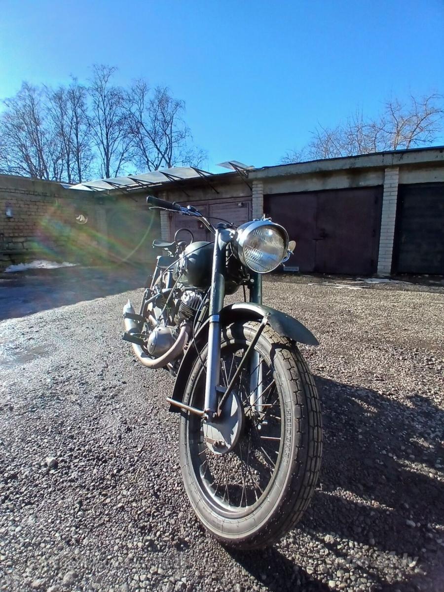 YZh 49 1954 in Tallinn, with an engine capacity of 0.35 L and mileage of 0 thousand km for 1950 €, photo 3 on AUTOMOTO.COM.LV