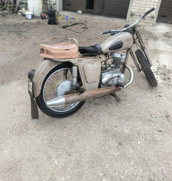 YZh 56 1962 in Dobele, with an engine capacity of 0.35 L and mileage of 0 thousand km for 760 €, photo 3 on AUTOMOTO.COM.LV