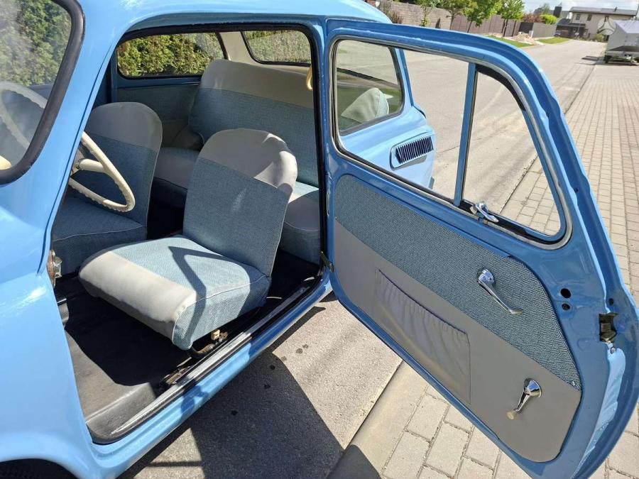Синий ЗАЗ 965 1968 в Вильнюс, объемом двигателя 0.90 л и пробегом 100 тыс. км за 5900 €, фото 8 на AUTOMOTO.COM.LV