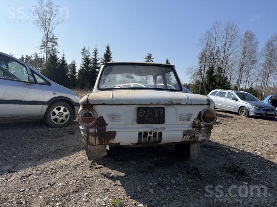 White ZAZ 968 1975 in Cesis, with an engine capacity of 1.20 L and mileage of 124 thousand km for 270 €, photo 3 on AUTOMOTO.COM.LV