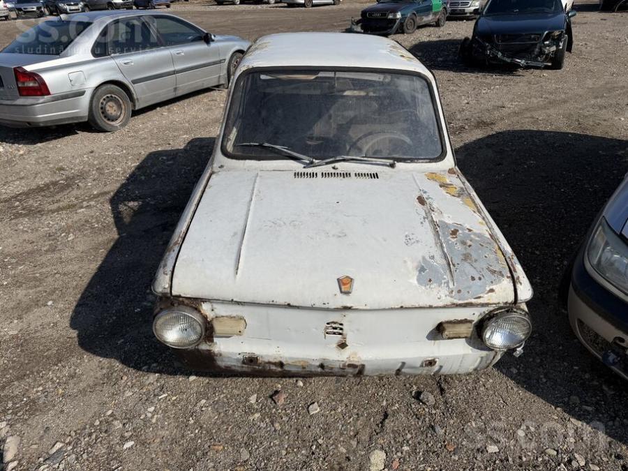 White ZAZ 968 1975 in Cesis, with an engine capacity of 1.20 L and mileage of 124 thousand km for 270 €, photo 4 on AUTOMOTO.COM.LV