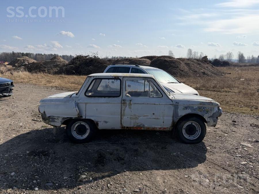 White ZAZ 968 1975 in Cesis, with an engine capacity of 1.20 L and mileage of 124 thousand km for 270 €, photo 6 on AUTOMOTO.COM.LV