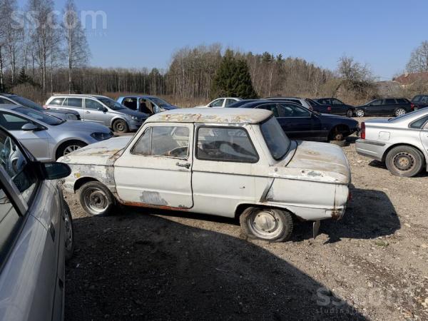 Белый ЗАЗ 968 1975 в Цесис, объемом двигателя 1.20 л и пробегом 124 тыс. км за 270 €, фото 7 на AUTOMOTO.COM.LV