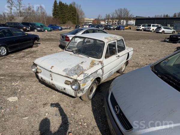 Белый ЗАЗ 968 1975 в Цесис, объемом двигателя 1.20 л и пробегом 124 тыс. км за 270 €, фото 9 на AUTOMOTO.COM.LV