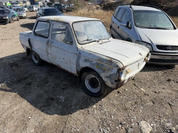 Белый ЗАЗ 968 1975 в Цесис, объемом двигателя 1.20 л и пробегом 124 тыс. км за 270 €, фото 10 на AUTOMOTO.COM.LV