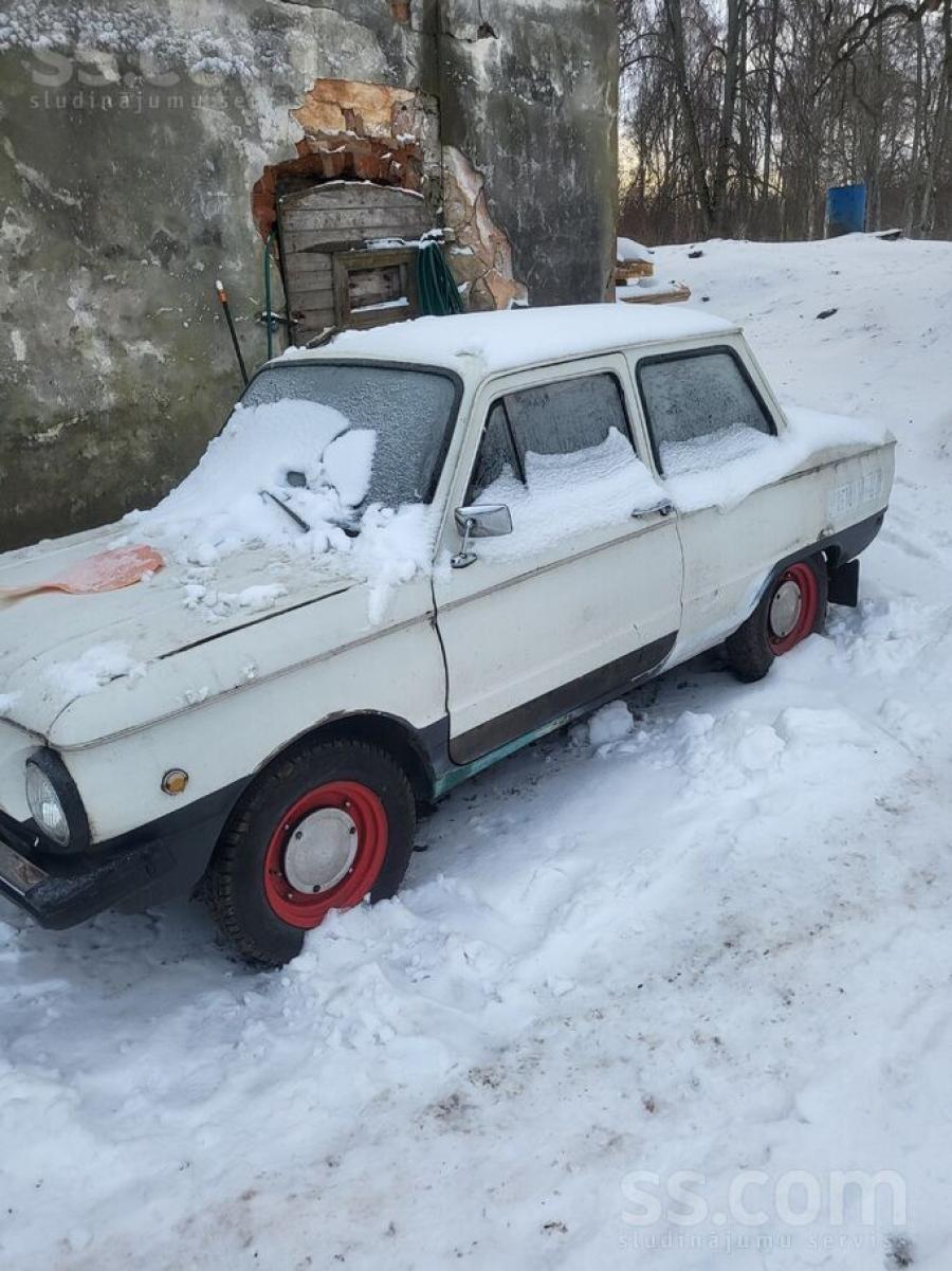 White ZAZ 968 1988 in Tukums, with an engine capacity of 1.00 L and mileage of 235 thousand km for 550 €, photo 4 on AUTOMOTO.COM.LV